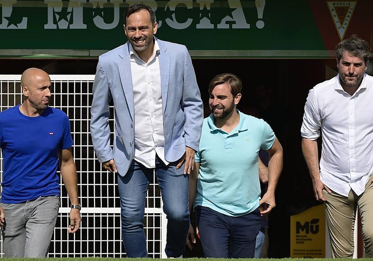 Real Murcia: Fran Fernández: «Quiero que los aficionados del Murcia se ...