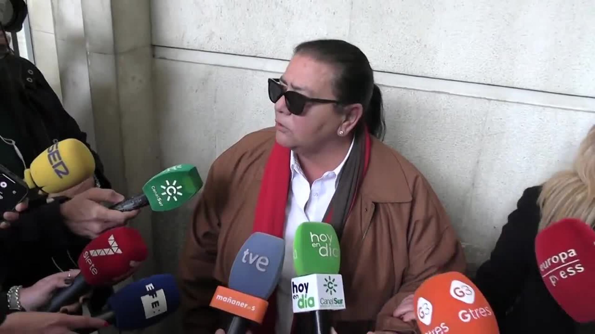 El abogado de Antonio Tejado se reúne con él tras saber que su libertad depende de su tía | La ...