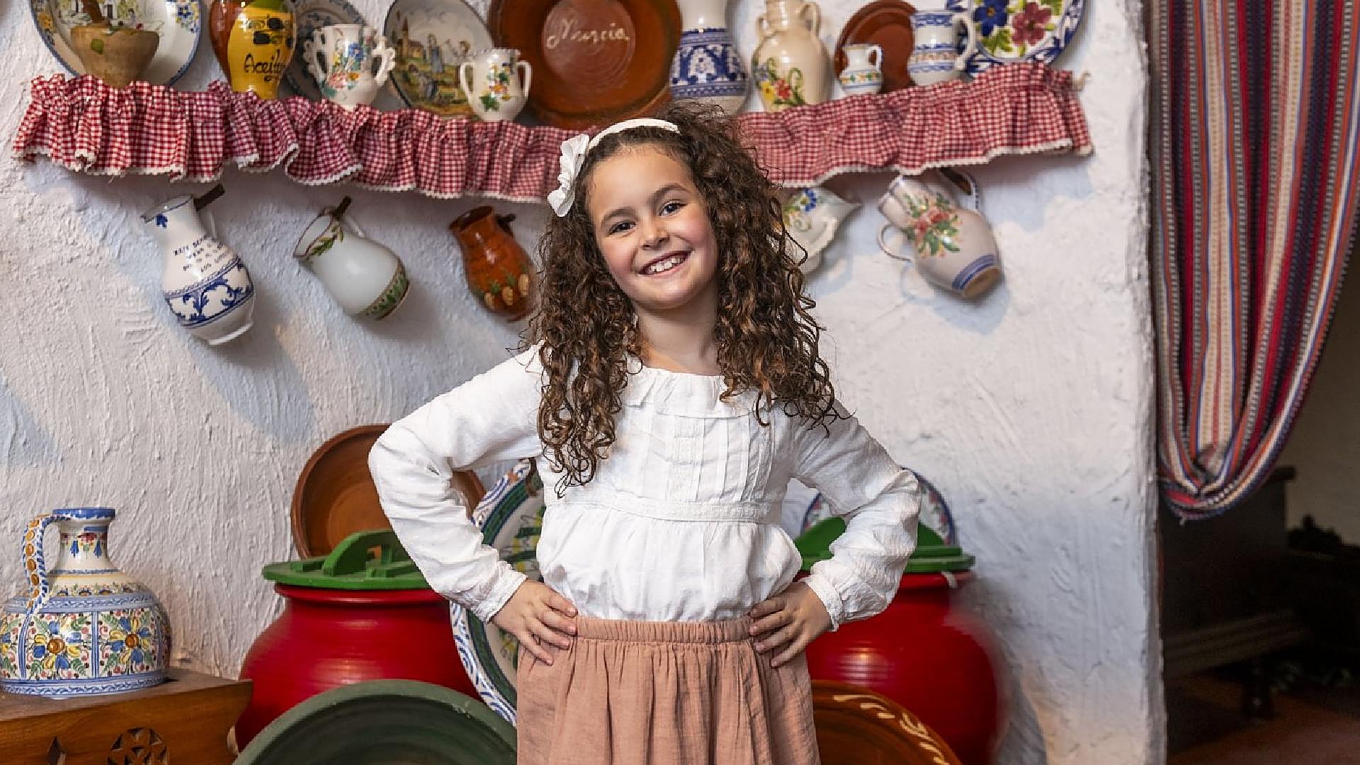Alma Gómez Manzanera: «Me gusta ayudar a mi abuela en la peña a hacer ...
