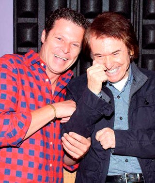 Raphael: «Los años están en la cabeza y el DNI, para la Policía» | La ...