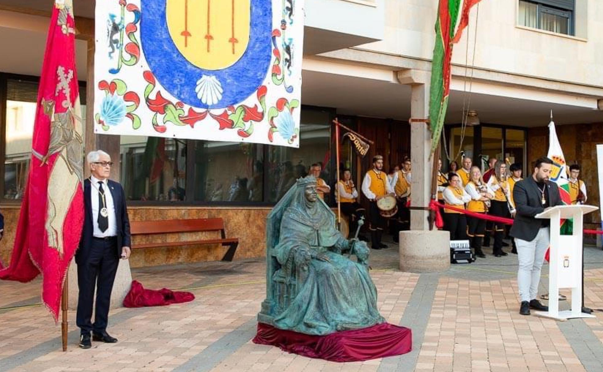 Un trono de honor para Urraca I de León | leonoticias.com