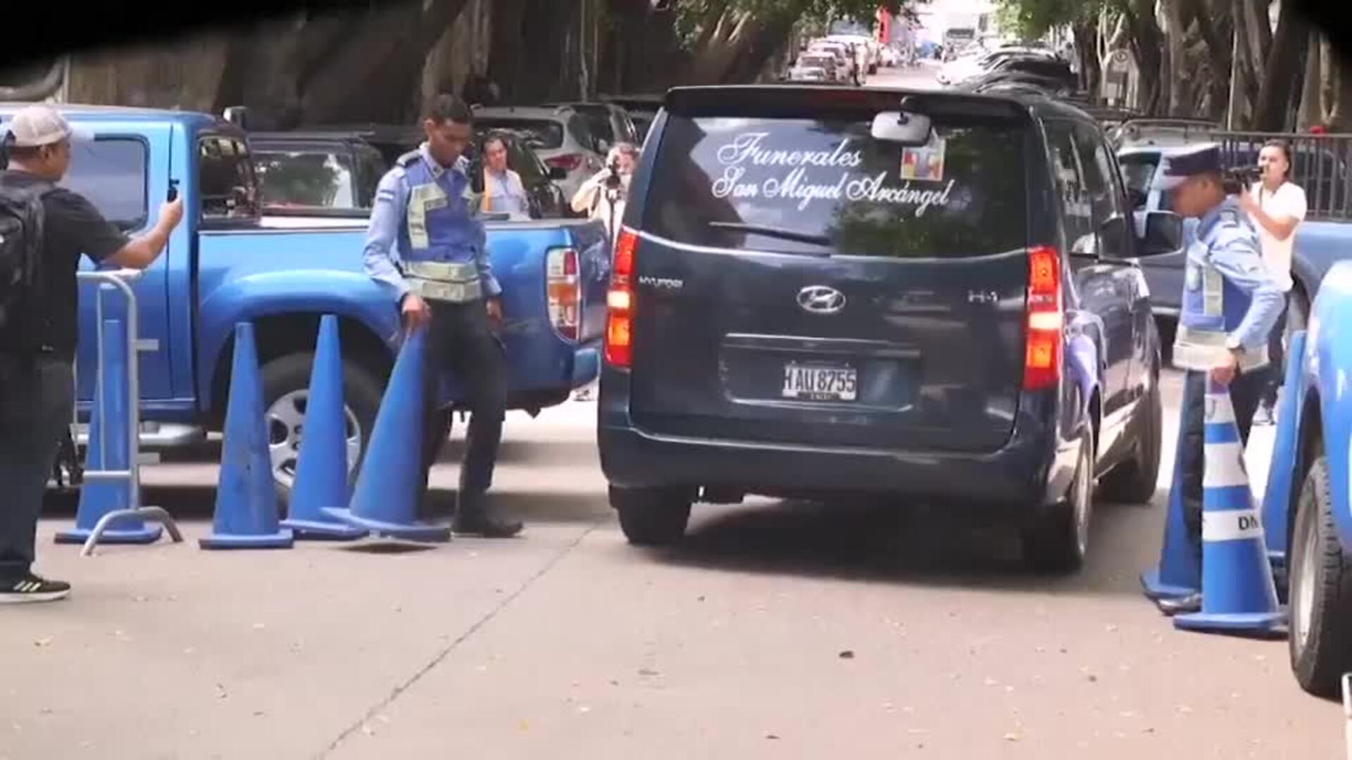 Familiares de las 46 mujeres muertas en la cárcel de Honduras piden ...