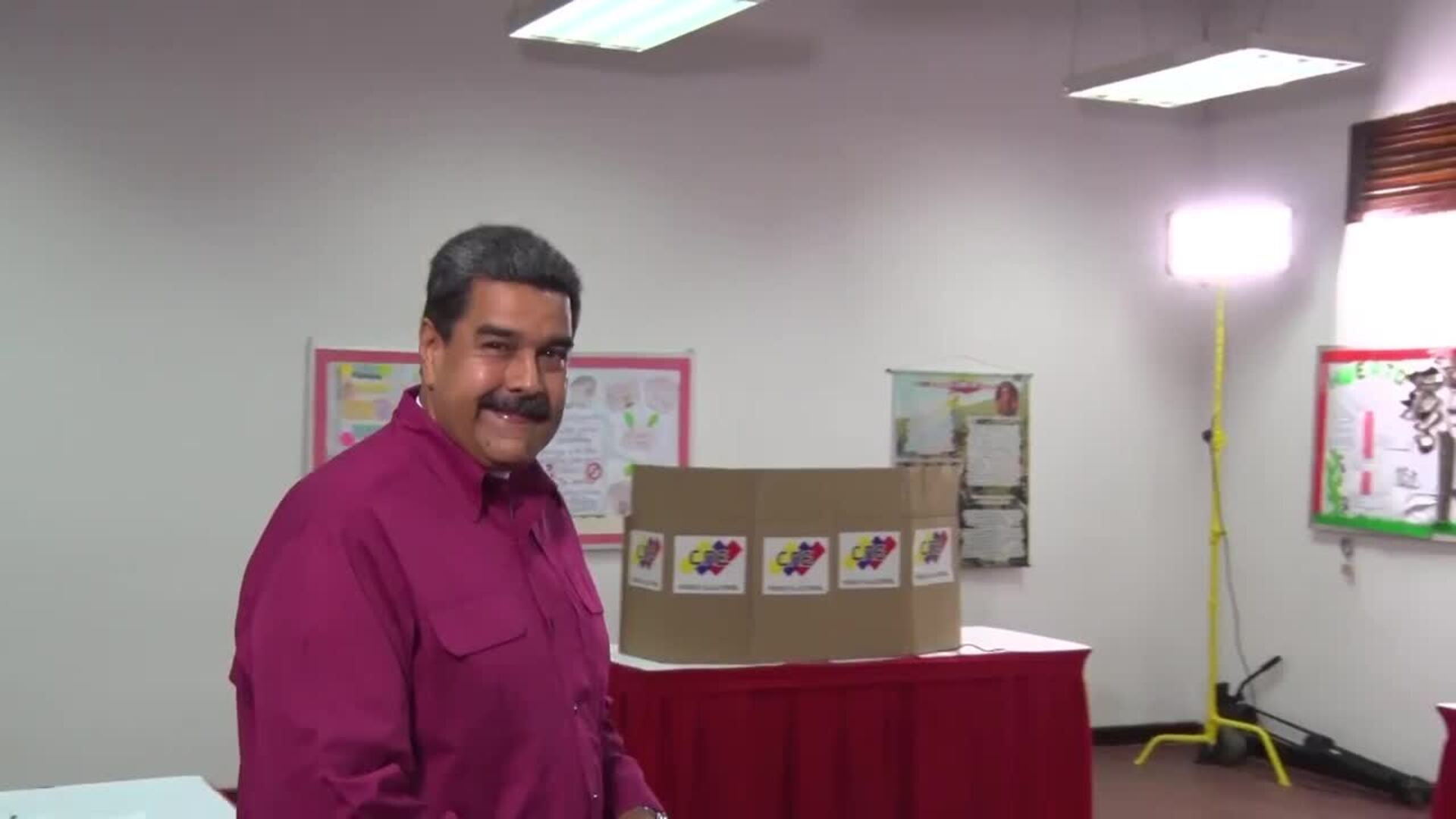 Maduro presenta una ley para crear el estado del Esequibo | leonoticias.com