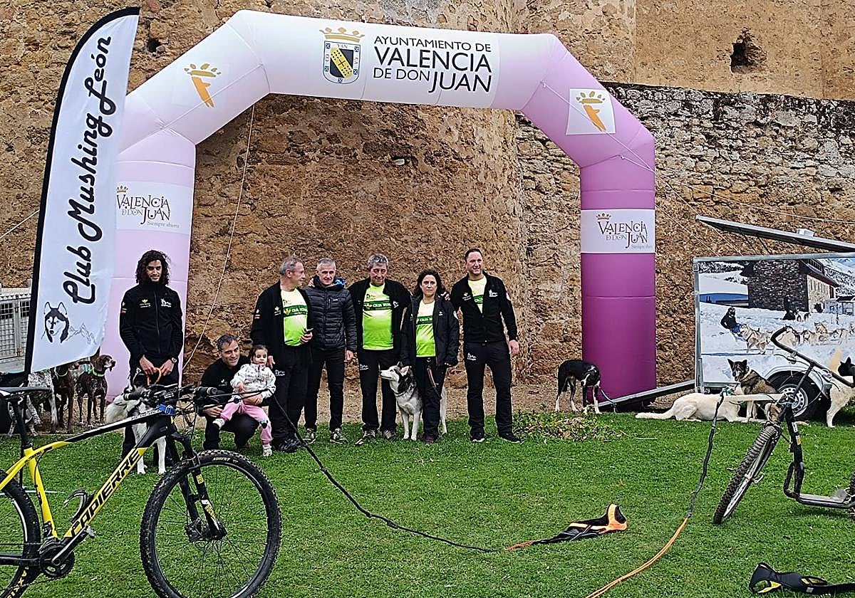 Mushing a los pies del castillo de Valencia de Don Juan | leonoticias.com