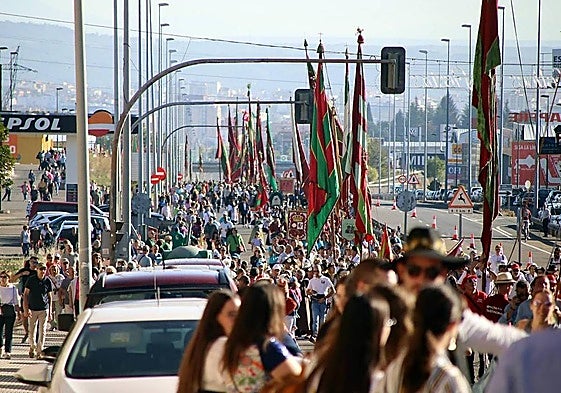 Romería de San Froilán y conciertos de Fetén Fetén y María José Llergo ...