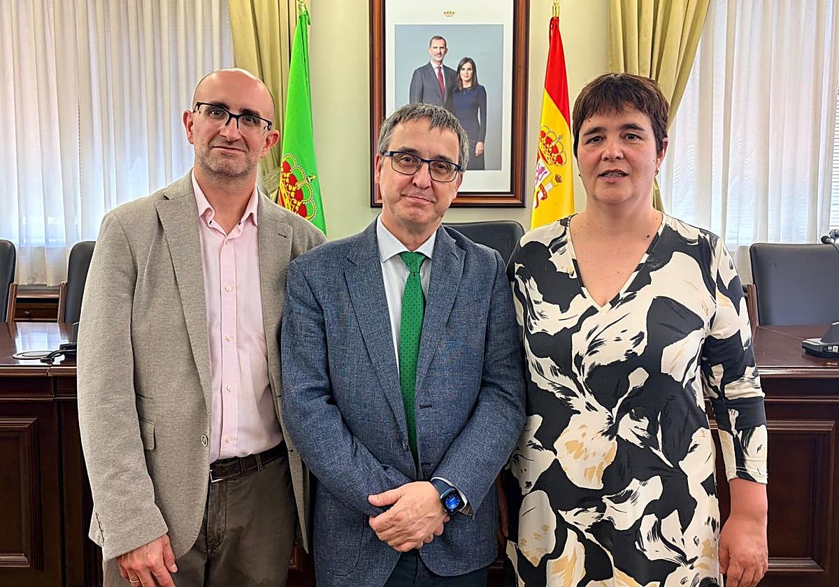 La ULE celebra la toma de posesión de las direcciones de los institutos ...