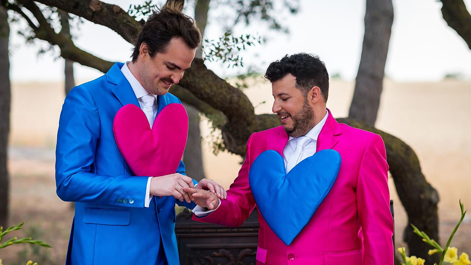 Abrimos el álbum de bodas de Fede Arias y Borja Barrera: de los diseños ...