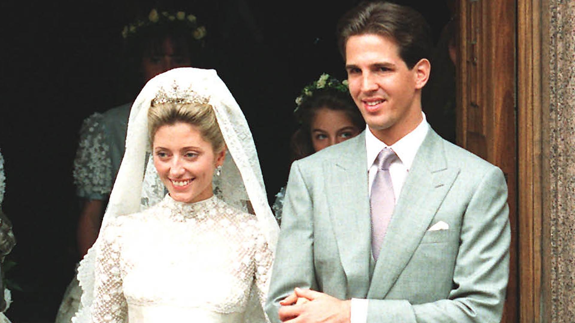 Por qué ha envejecido tan bien el vestido de novia de Marie-Chantal ...