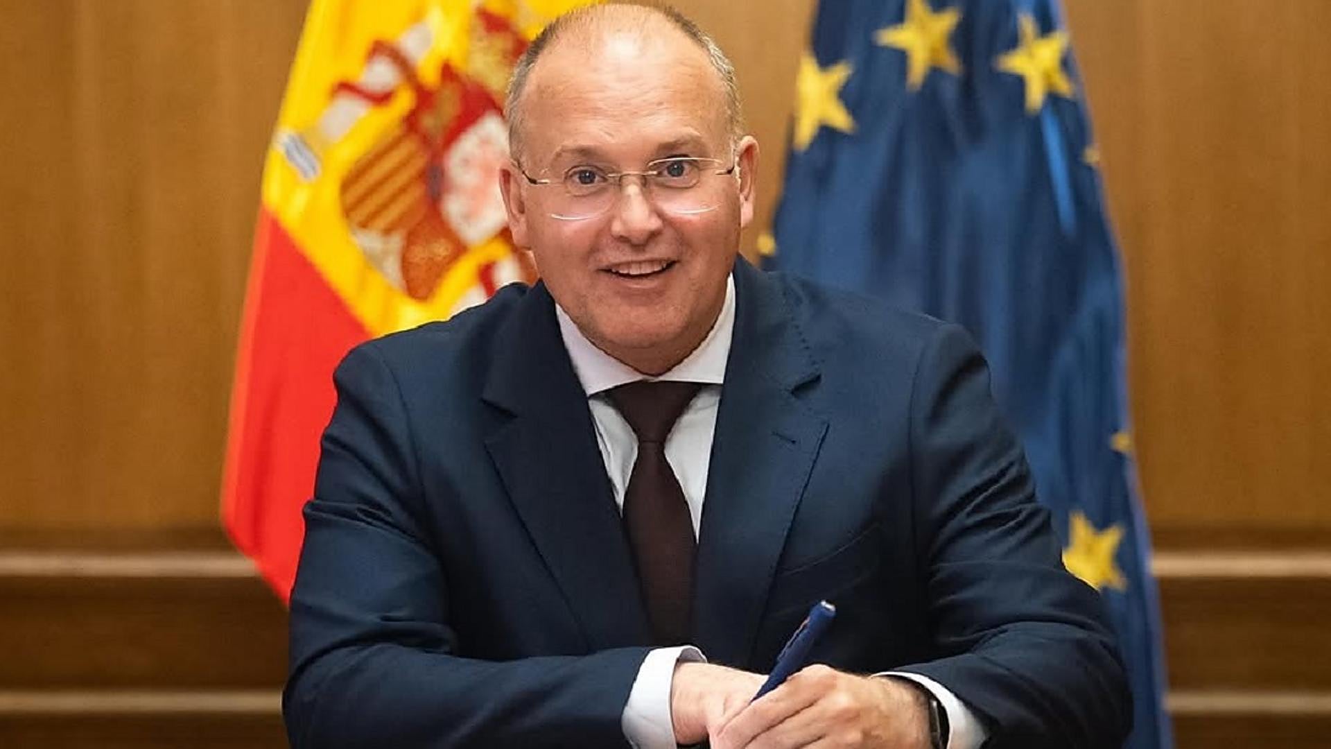 La blindada vida personal de Miguel Tellado: casado con una periodista ...