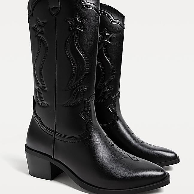 Vuelven las botas cowboy a las tendencias de otoño 2025 | Mujerhoy