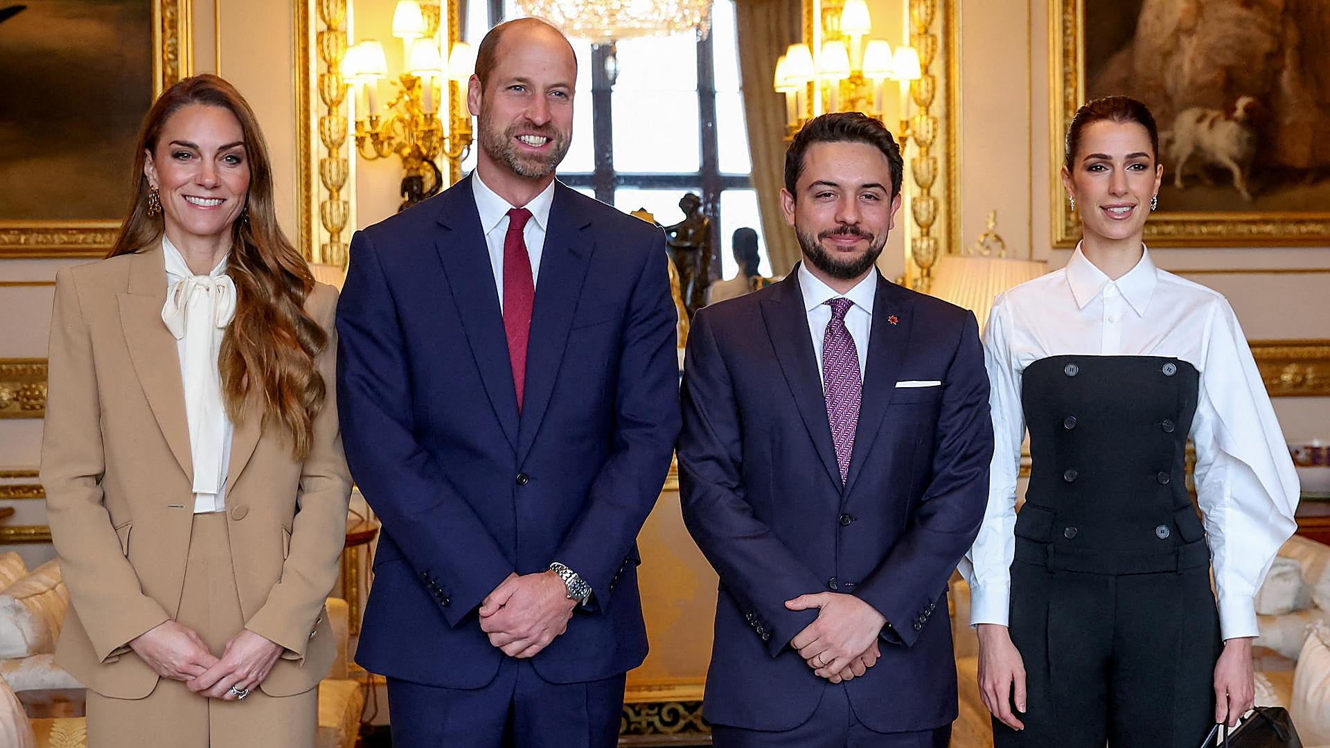 El lookazo de Rawja de Jordania que ha hecho sombra a Kate Middleton ...