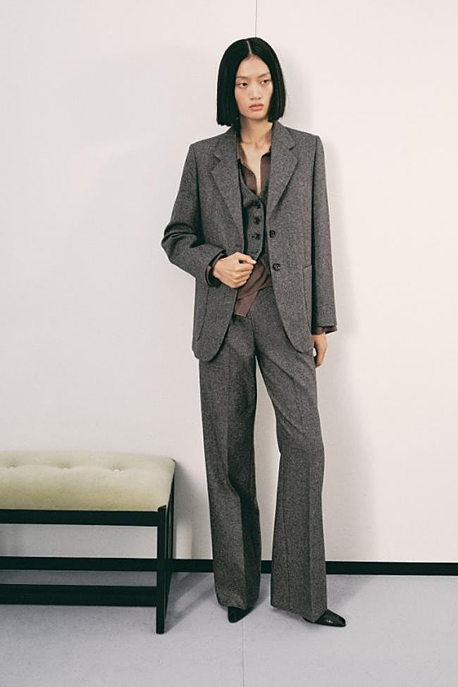 Mango tiene el traje favorito de la reina Letizia que es perfecto para ...