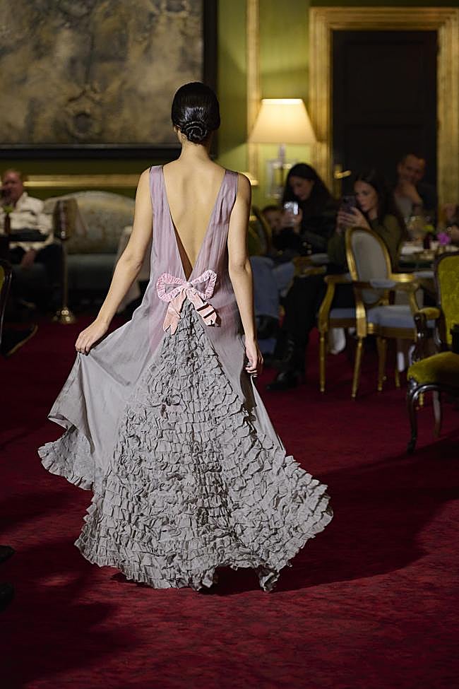 SIMOF Madrid celebra su 30 aniversario con el espectacular desfile de ...