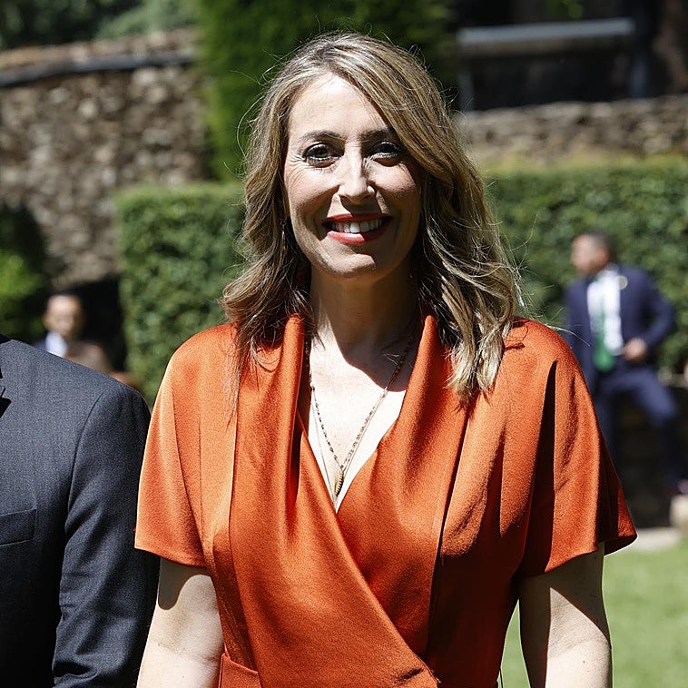 El lado más personal de María Guardiola: familia, sueldo e hipotecas ...