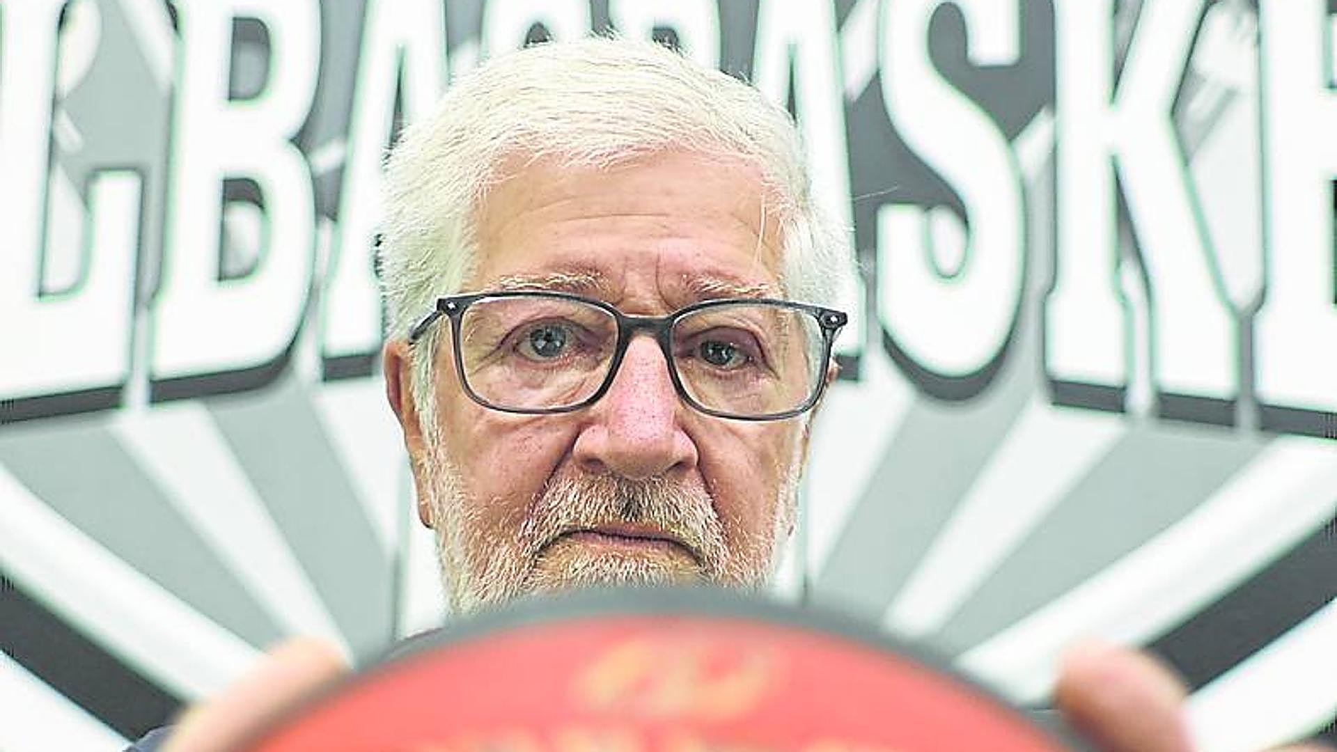 Rafael Muñoz 'Txipi': «Los jugadores son como mis hijos» | Canarias7