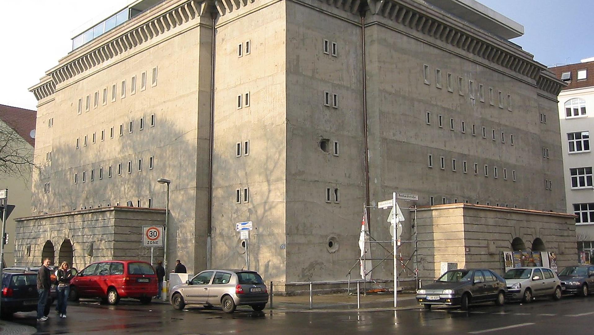 Alemania reactiva búnkeres y estudia la creación de nuevos refugios ...