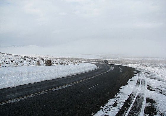 El hielo negro: qué es y cómo detectarlo en la carretera | El Correo