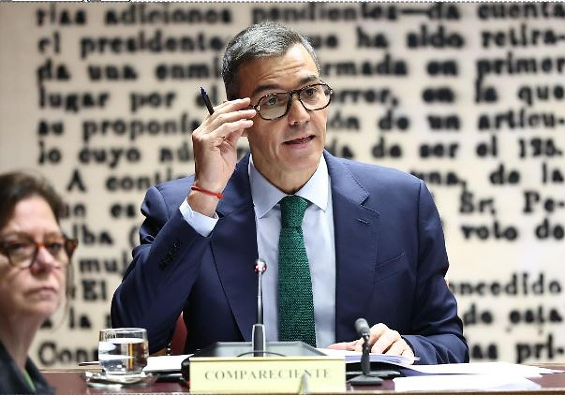 «Ponte gafas... Aunque veas»: Pedro Pascal, Jacob Elordi, Pedro Sánchez ...