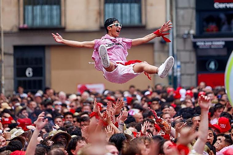 In pictures: Pamplona's world-famous San Fermín festival kicks off ...
