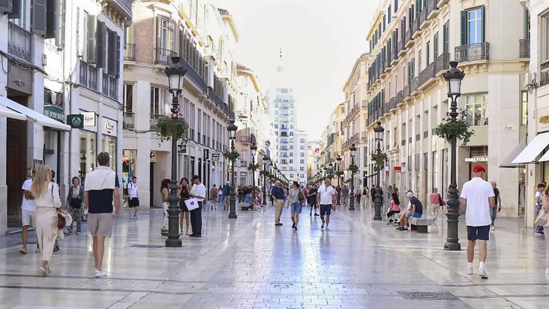 Malaga's famous Calle Larios shopping street is the seventh most ...