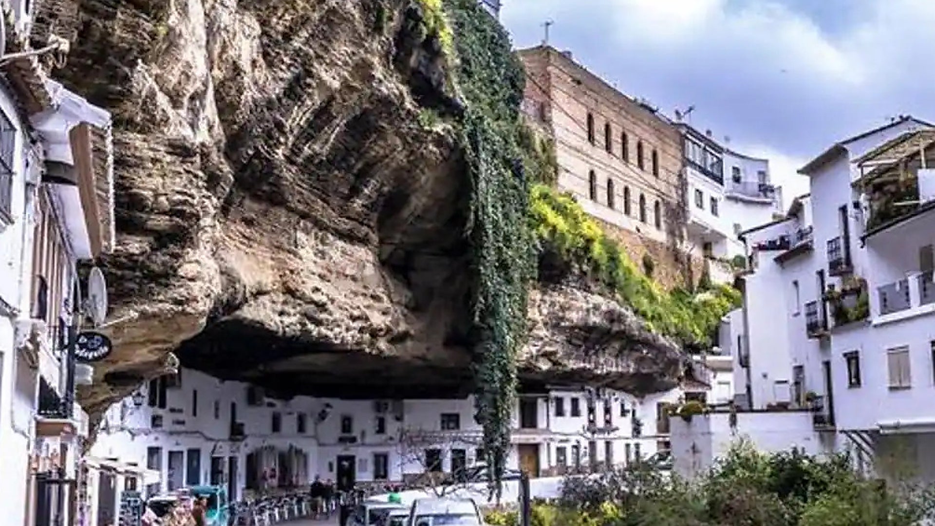 Famous town built into rock face in Spain declared a 'tourist ...