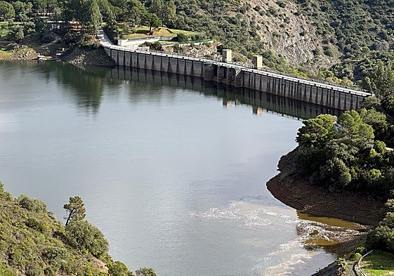 December's rains could mean water is released from Marbella reservoir ...