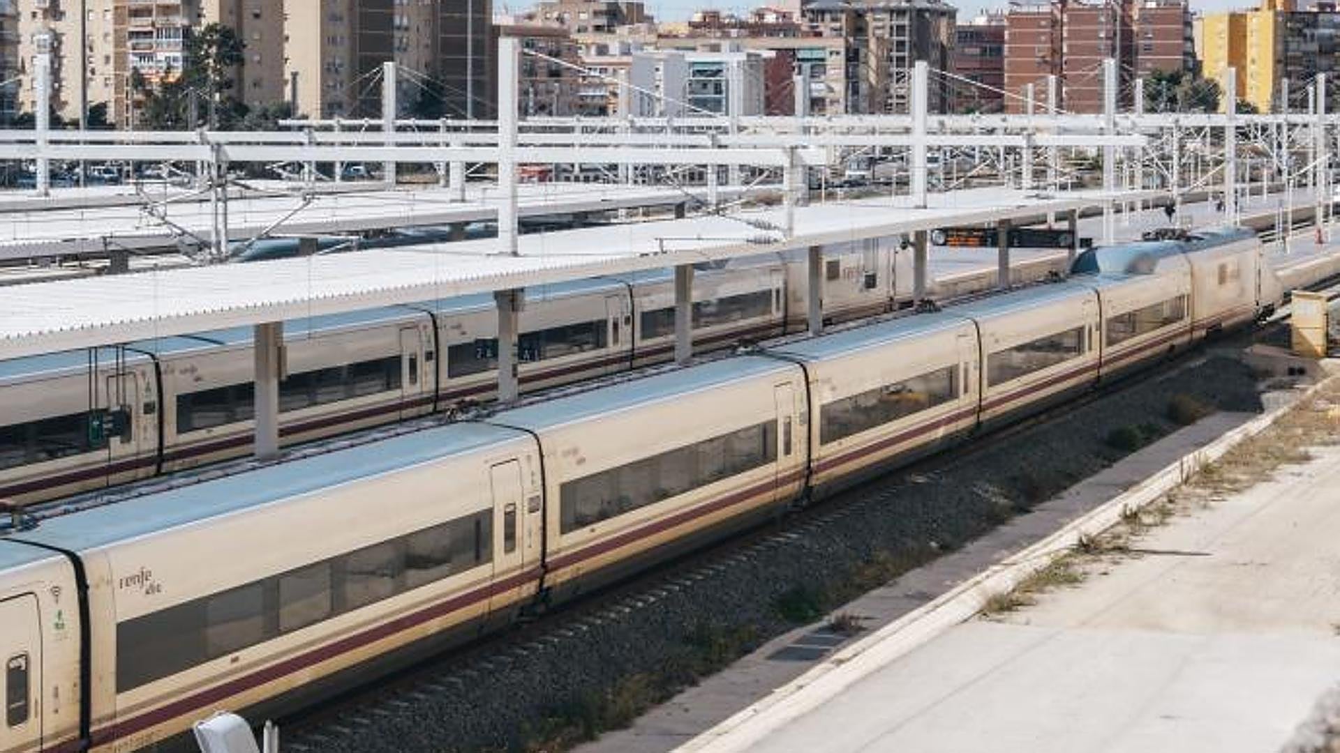 Renfe lanza hasta el domingo billetes de tren a 5 euros | TodoAlicante