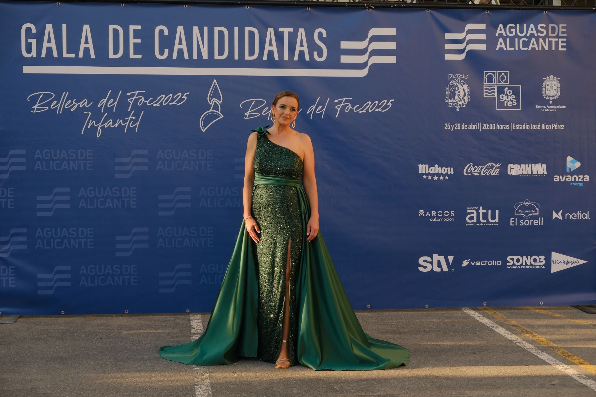 Estos son los vestidos en la gala de las candidatas a bellea del foc ...