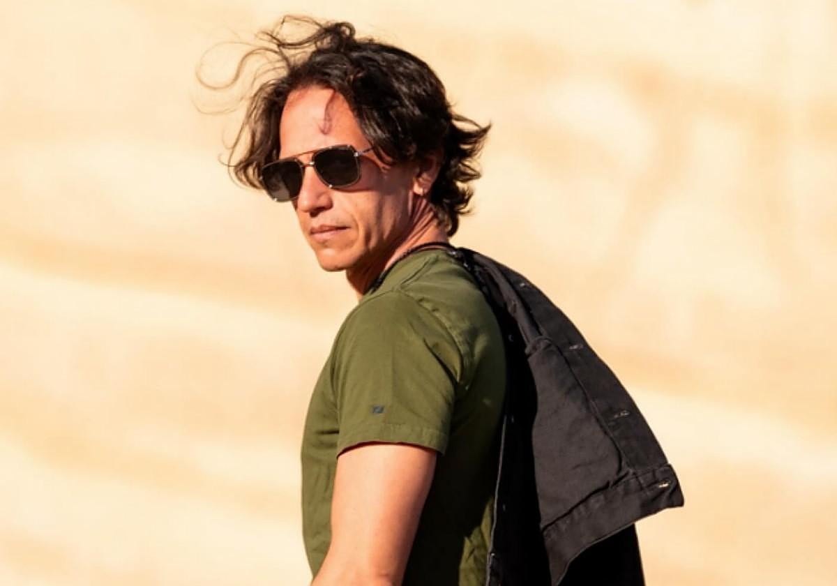 Alicante Singer Lucas Mira Wins Latin Award with 'Calle Amanecer ...