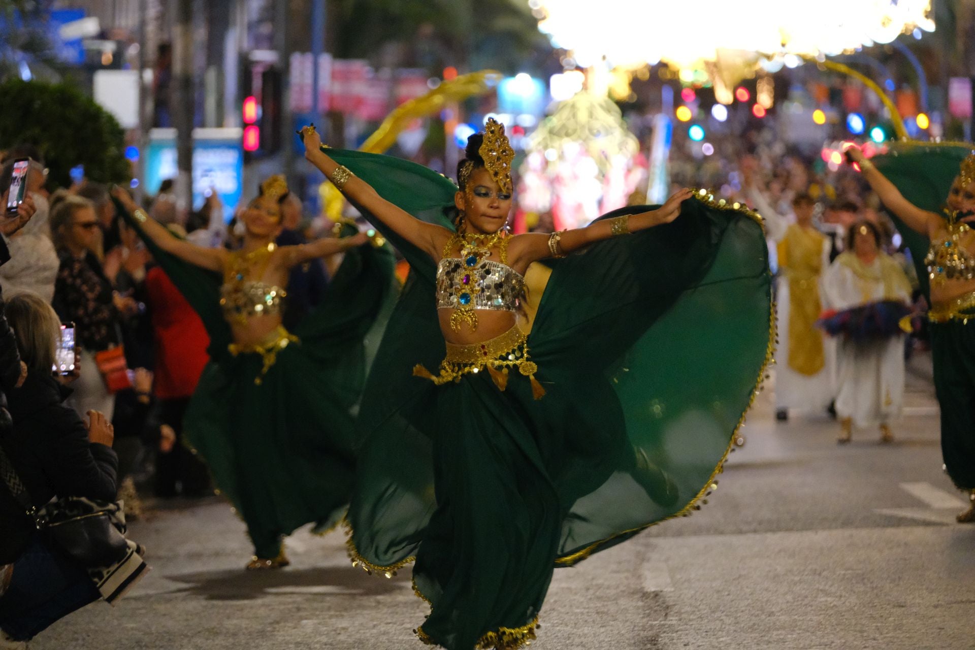 Espectacular Entrada de Moros y Cristianos en Alicante | TodoAlicante